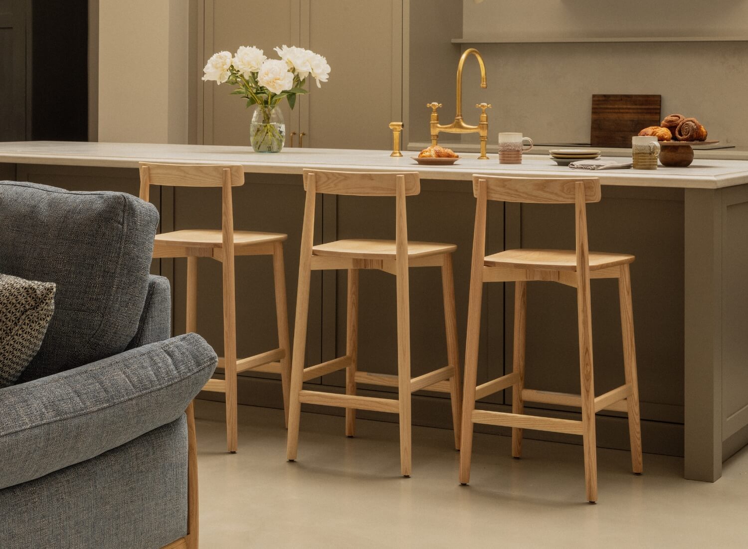 Ercol Lara Counter Stool – Ward Brothers Furniture